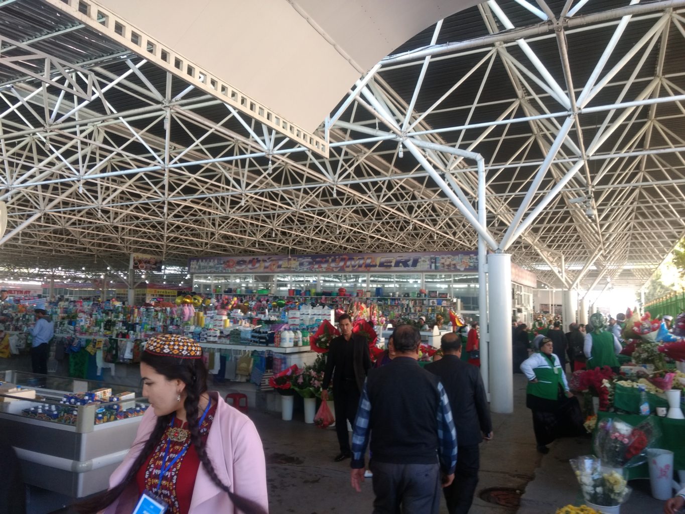 Ashgabat Turkmenistan - Frugal Travellers